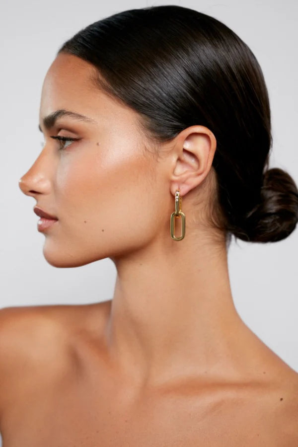 ANNI LU GOLDEN LINK EARRINGS GOLD — SALT CLOTHING